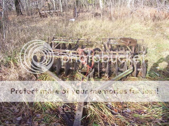 ID a JD field cultivator/quack digger? | Yesterday's Tractors Forums